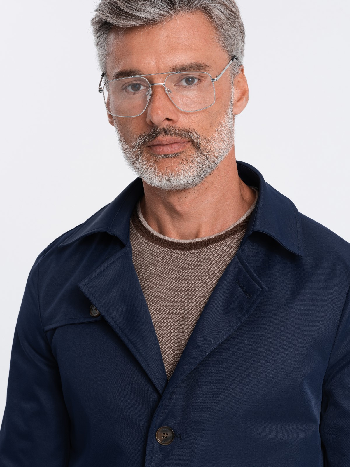 Men's short trench with classic cut - navy blue V3 OM-COSC-0101 ...