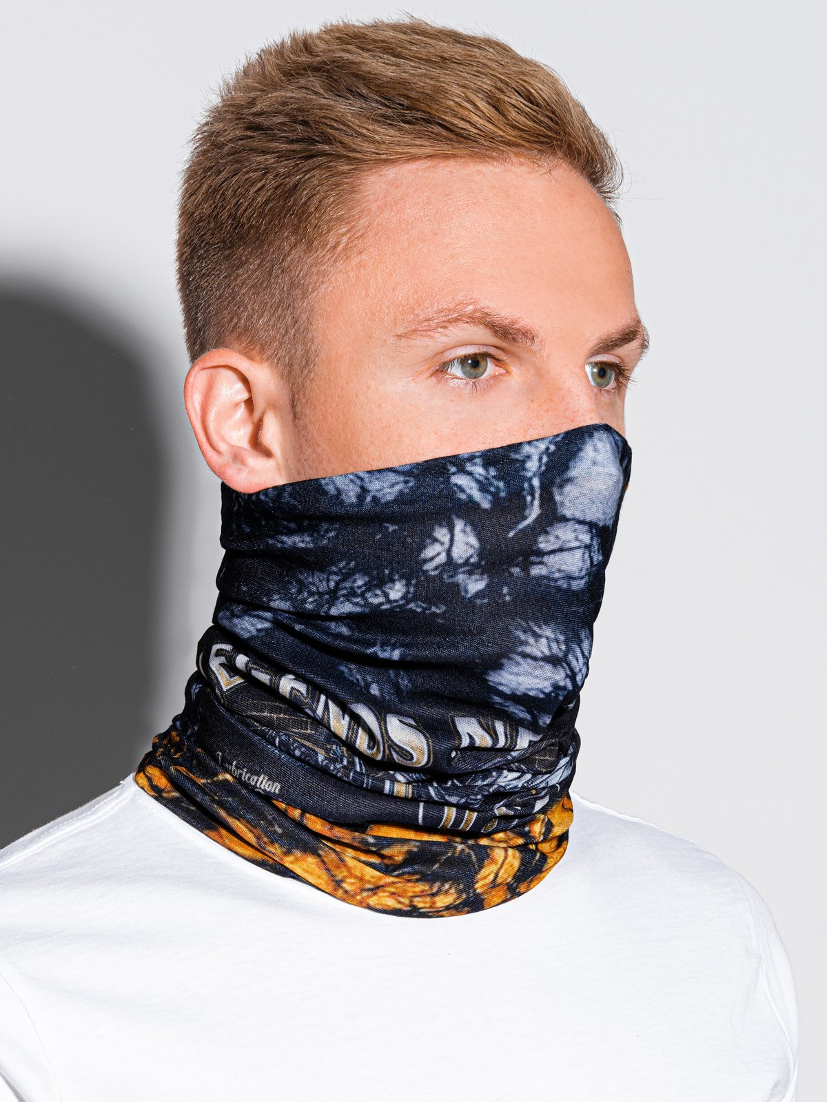 Men's snood - black A383 | MODONE wholesale - Clothing For Men