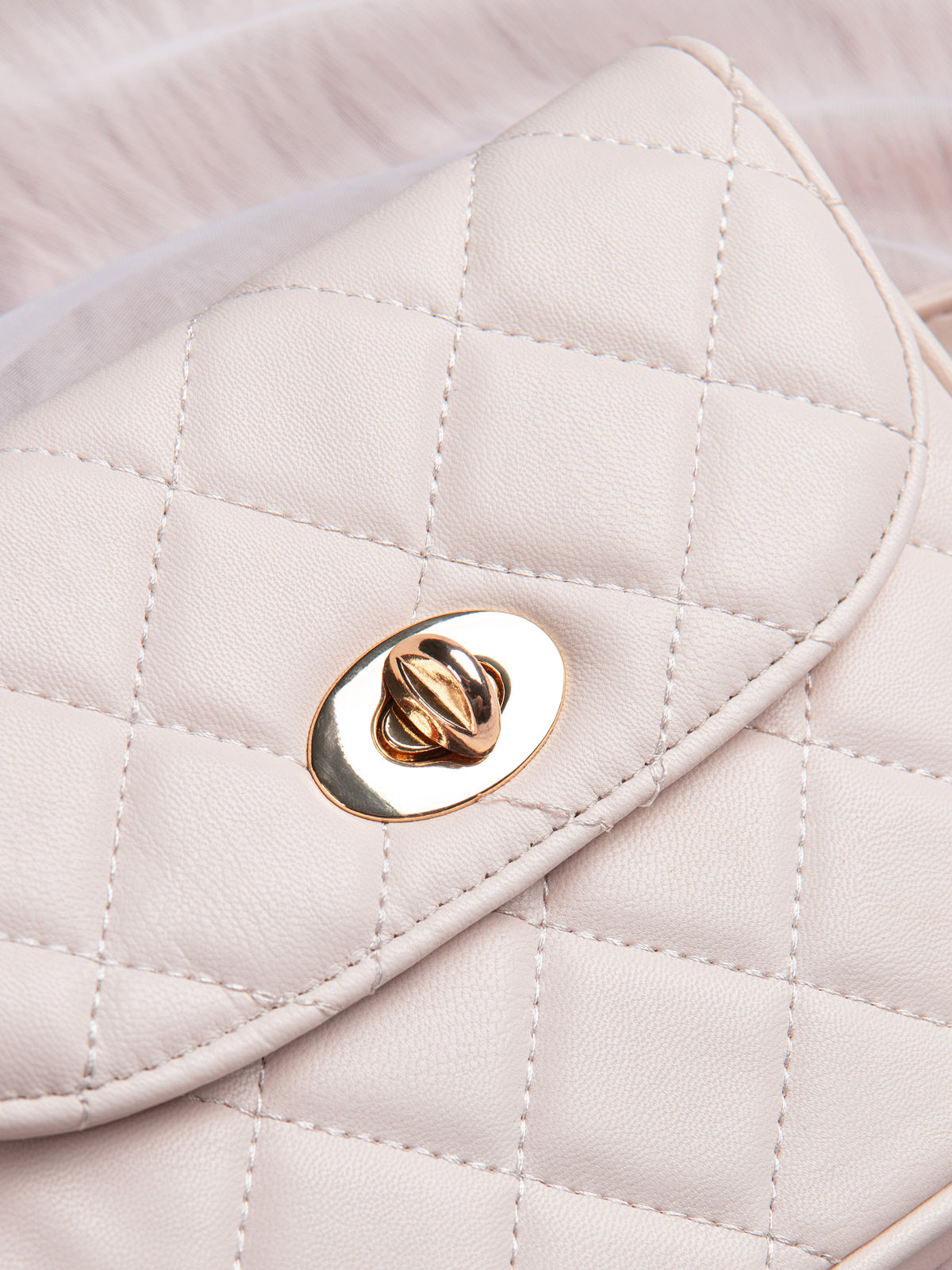 Women's Shoulder Kidney bag BLR280 - ecru | MODONE wholesale - Clothing ...