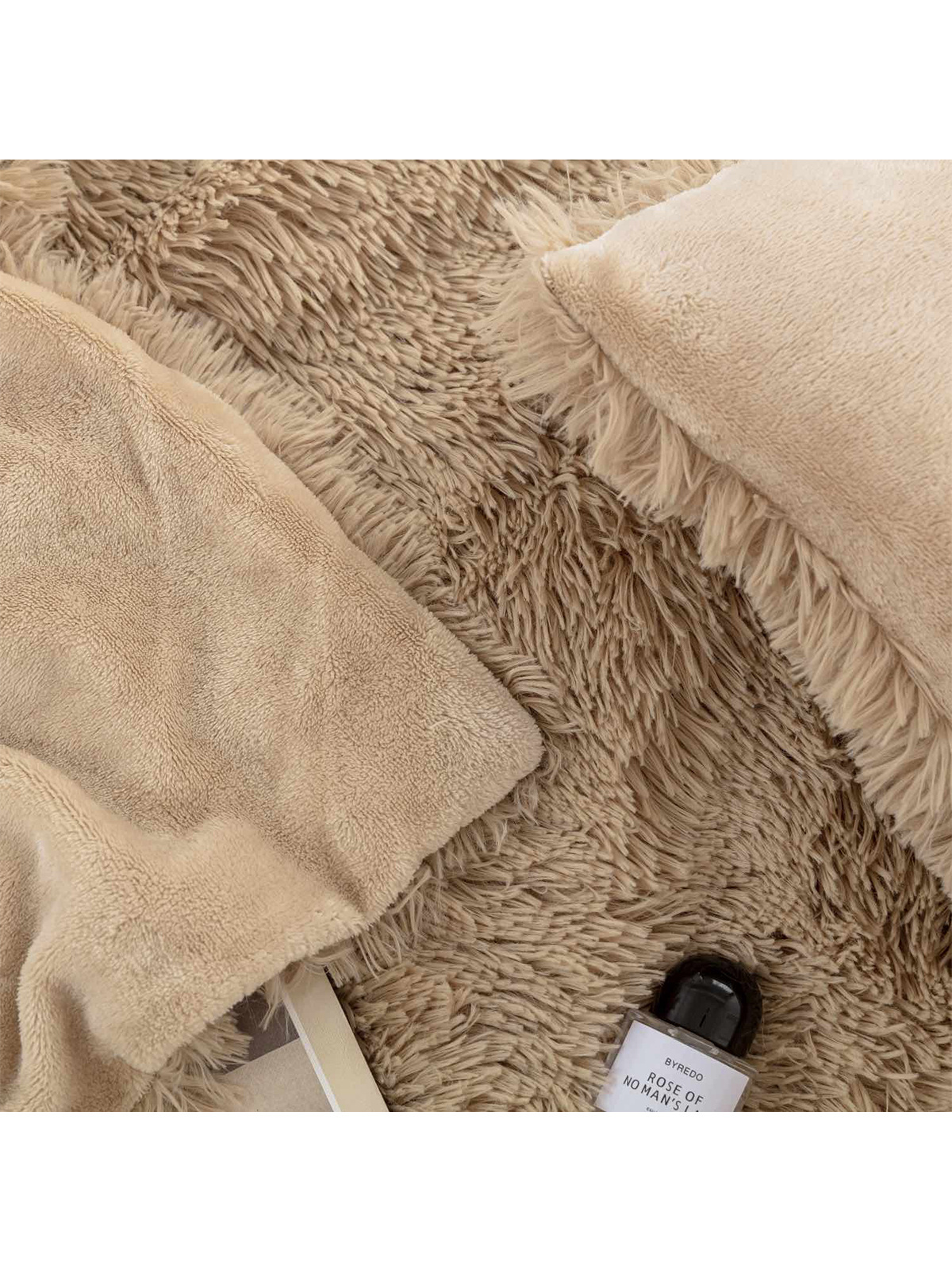 Yeti Blanket A434 - beige | MODONE wholesale - Clothing For Men